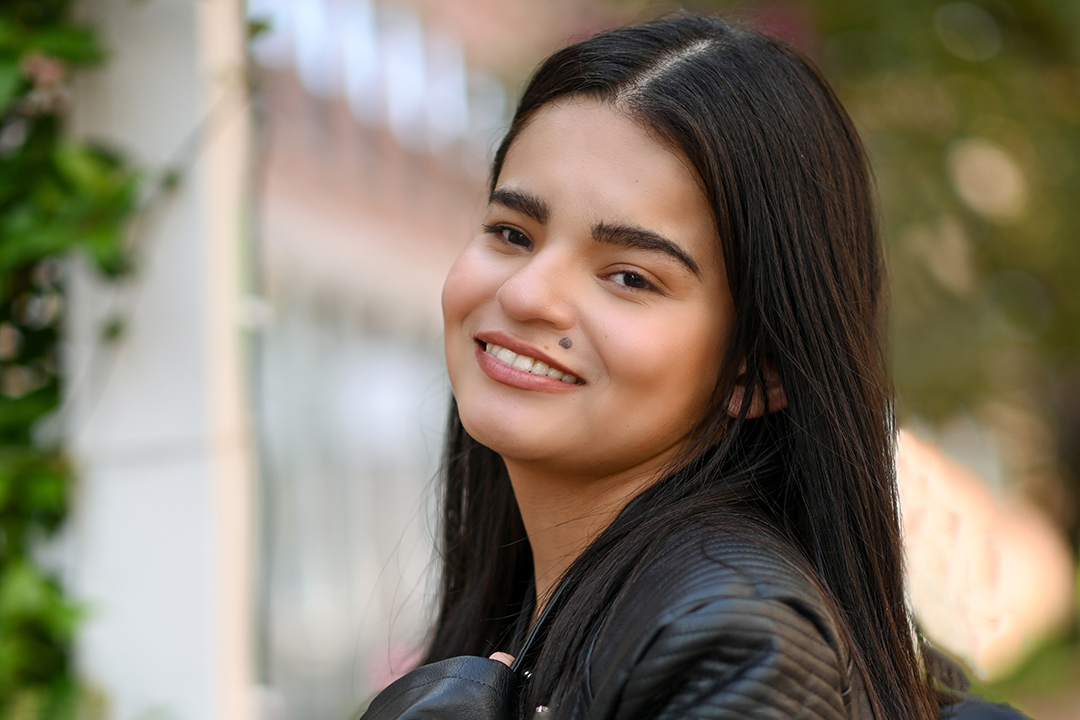 Featured Model Portfolio-Isabella - Kevin Day Photography